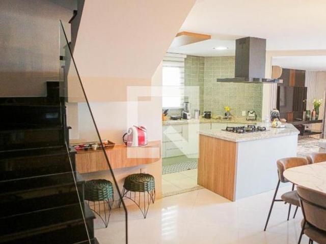 Apartamento à Venda Jardim, 2 Quartos, 169 m2