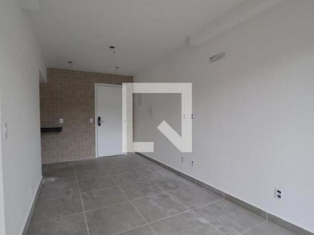 Apartamento à Venda Jardim, 2 Quartos, 60 m2