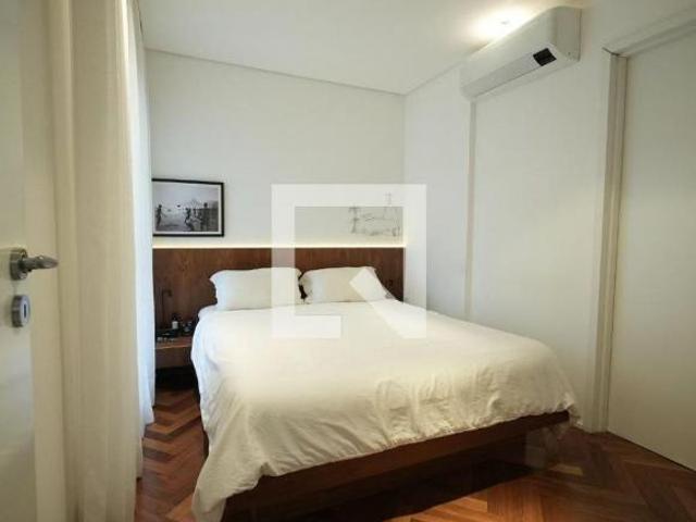 Apartamento à Venda Jardim, 2 Quartos, 65 m2