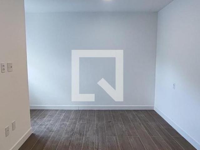 Apartamento à Venda Jardim, 2 Quartos, 80 m2