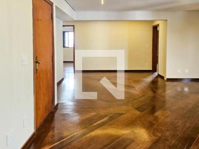 Apartamento à Venda Jardim, 3 Quartos, 151 m2