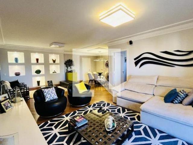 Apartamento à Venda Jardim, 3 Quartos, 210 m2