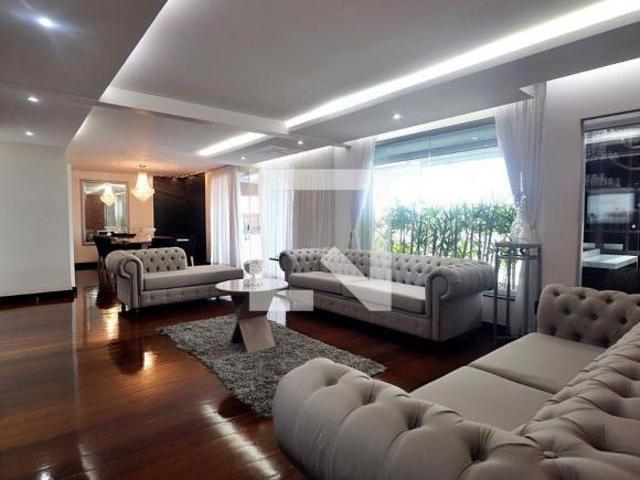 Apartamento à Venda Jardim, 3 Quartos, 227 m2