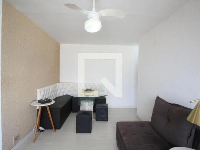 Apartamento à Venda Jardim Umuarama, 2 Quartos, 59 m2