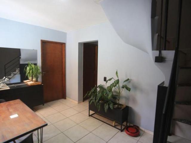 Apartamento à Venda Jardim América, 2 Quartos, 100 m2
