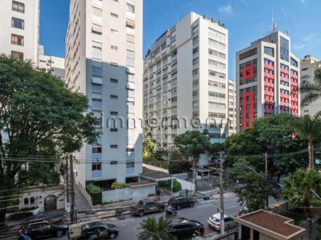 APARTAMENTO Á VENDA JARDIM AMÉRICA 3 DORMITÓRIOS 2 VAGAS