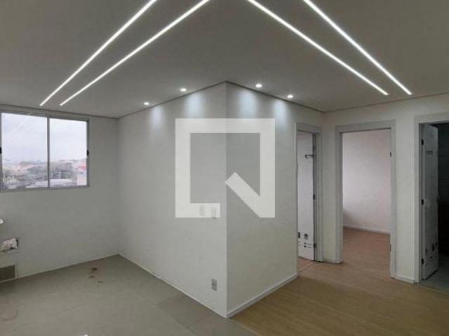 Apartamento à Venda Jardim Ana Maria, 2 Quartos, 39 m2