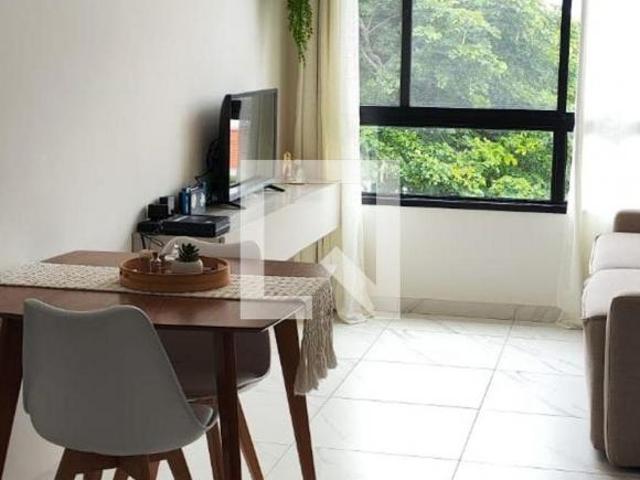 Apartamento à Venda Jardim Avelino, 2 Quartos, 44 m2