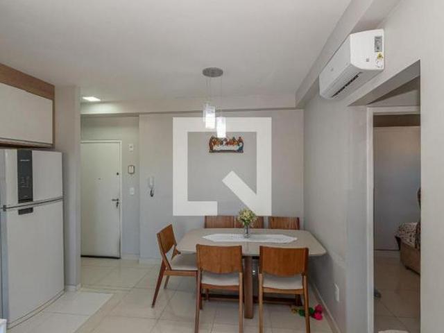 Apartamento à Venda Jardim das Oliveiras, 2 Quartos, 57 m2