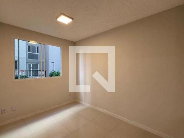 Apartamento à Venda Jardim do Lago, 2 Quartos, 42 m2