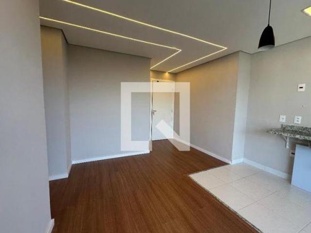 Apartamento à Venda Jardim Esperança, 2 Quartos, 49 m2