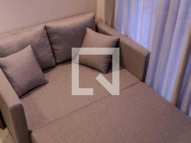 Apartamento à Venda Jardim Éster Yolanda, 1 Quarto, 25 m2