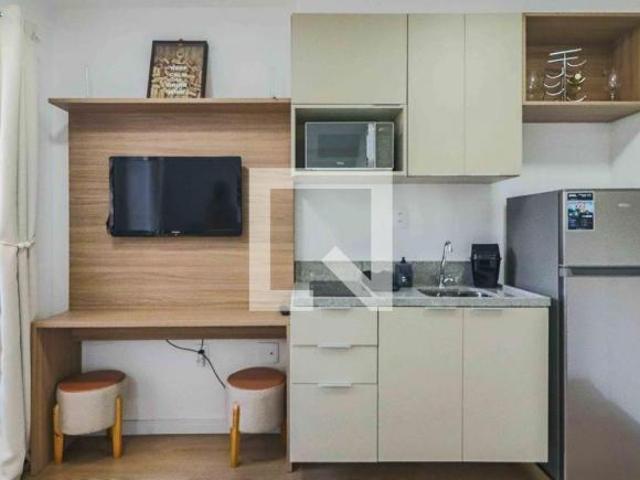 Apartamento à Venda Jardim Éster Yolanda, 1 Quarto, 28 m2
