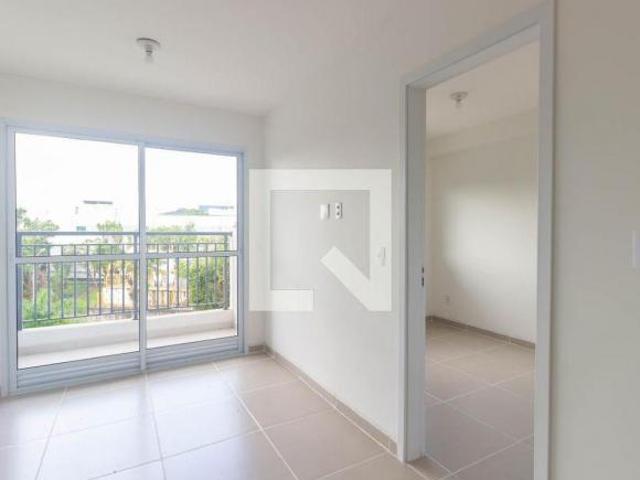 Apartamento à Venda Jardim Éster Yolanda, 1 Quarto, 28 m2