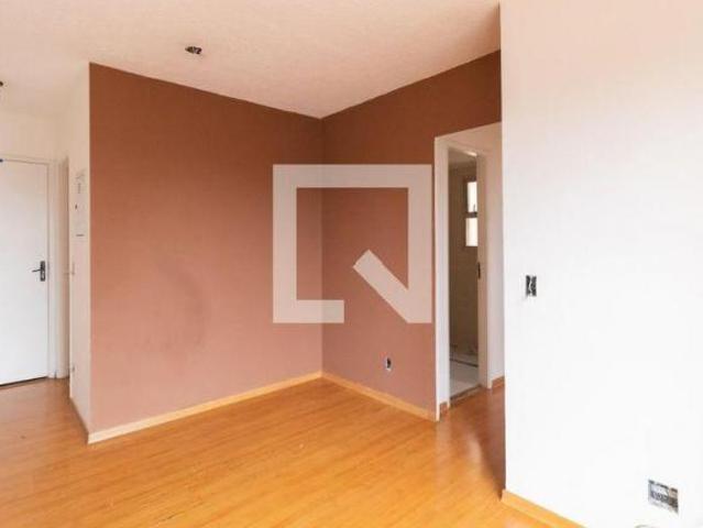 Apartamento à Venda Jardim Éster Yolanda, 2 Quartos, 48 m2
