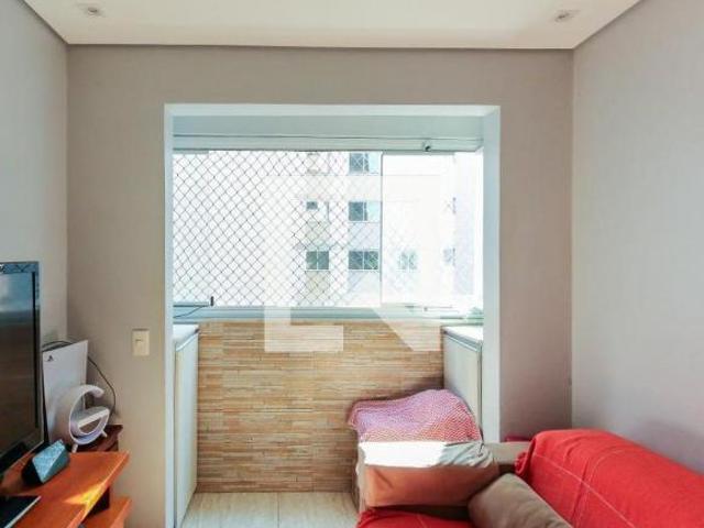 Apartamento à Venda Jardim Éster Yolanda, 2 Quartos, 50 m2