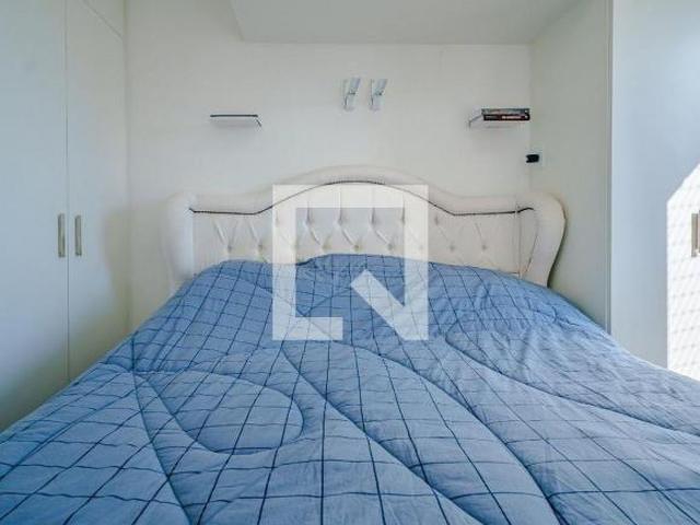 Apartamento à Venda Jardim Éster Yolanda, 2 Quartos, 55 m2