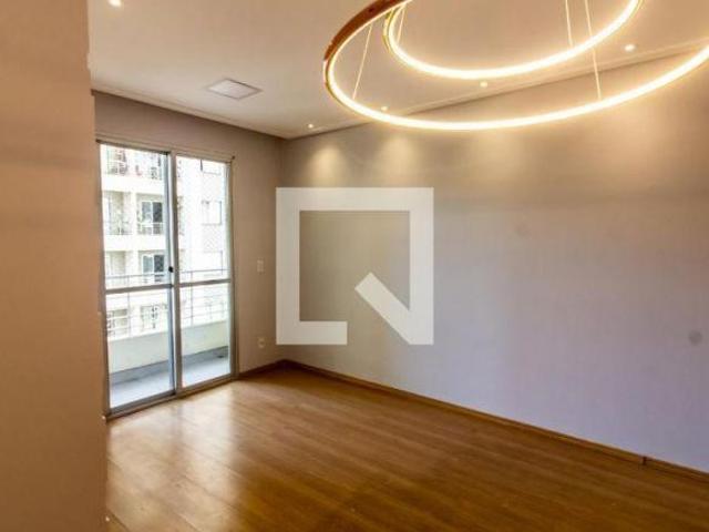 Apartamento à Venda Jardim Éster Yolanda, 2 Quartos, 55 m2