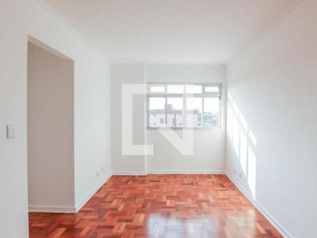 Apartamento à Venda Jardim Éster Yolanda, 2 Quartos, 55 m2