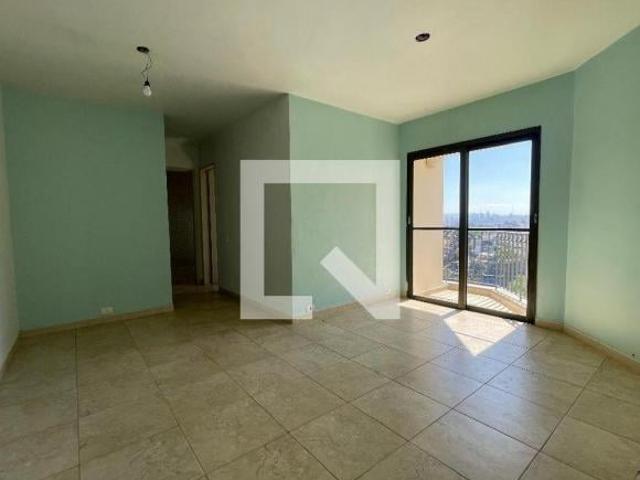 Apartamento à Venda Jardim Éster Yolanda, 2 Quartos, 56 m2