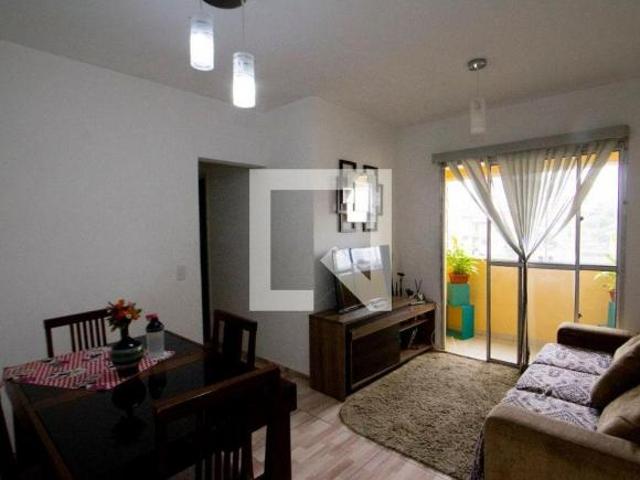 Apartamento à Venda Jardim Éster Yolanda, 2 Quartos, 70 m2
