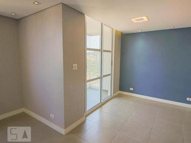 Apartamento à Venda Jardim Éster Yolanda, 2 Quartos, 70 m2