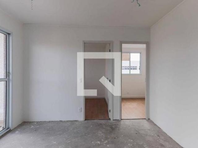 Apartamento à Venda Jardim Éster Yolanda, 2 Quartos, 38 m2