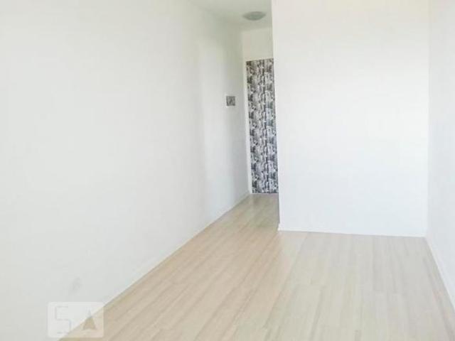 Apartamento à Venda Jardim Éster Yolanda, 3 Quartos, 59 m2