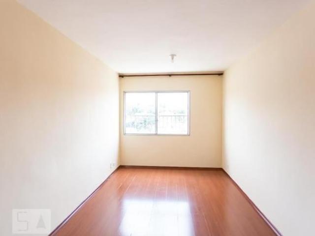 Apartamento à Venda Jardim Éster Yolanda, 3 Quartos, 70 m2