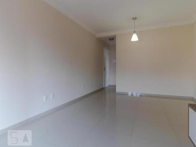 Apartamento à Venda Jardim Flamboyant, 2 Quartos, 64 m2