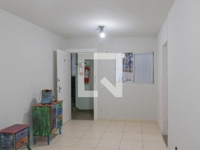 Apartamento à Venda Jardim Interlagos, 2 Quartos, 60 m2