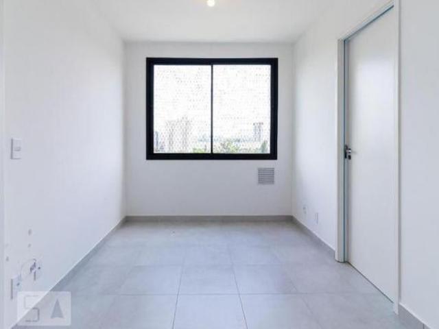 Apartamento à Venda Jardim Marajoara, 2 Quartos, 34 m² São Paulo