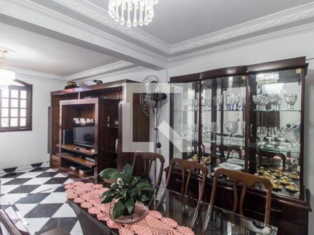 Apartamento à Venda Jardim Mutinga, 1 Quarto, 226 m2