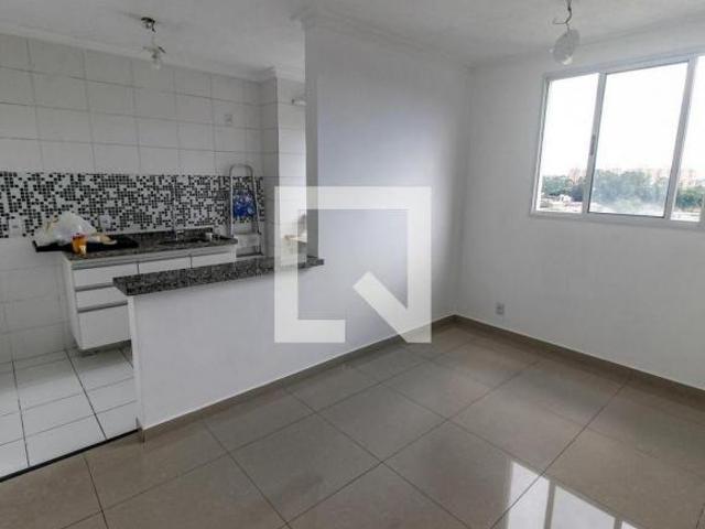 Apartamento à Venda Jardim Nadir, 2 Quartos, 44 m2