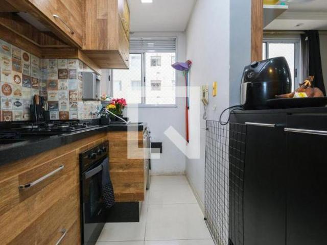 Apartamento à Venda Jardim Nadir, 2 Quartos, 45 m2