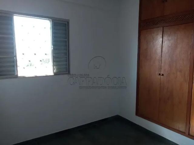 Apartamento a venda jardim ouro verde0 3 dorm, 01 apto, sala sacada, wc coz, 01 por andar. Interfone