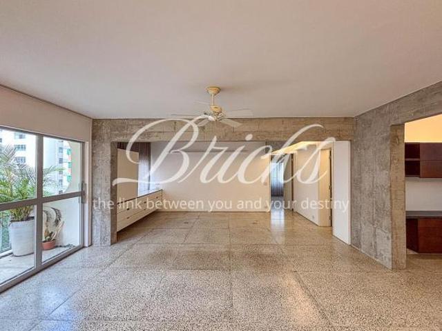 Apartamento a venda Jardim Paulista 130m² reformado 1 suite closed sala com cozinha integrada 1 vaga