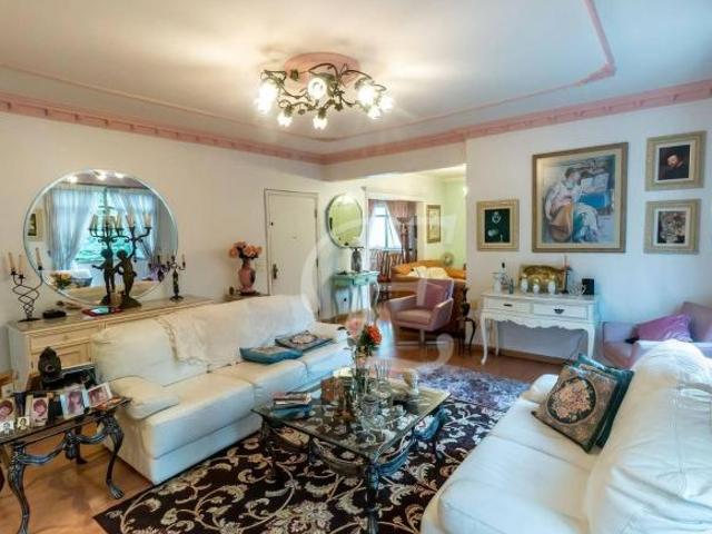 Apartamento à venda | Jardim Paulista | 188 m² | 3 quartos 1 Suíte | 1 Vaga