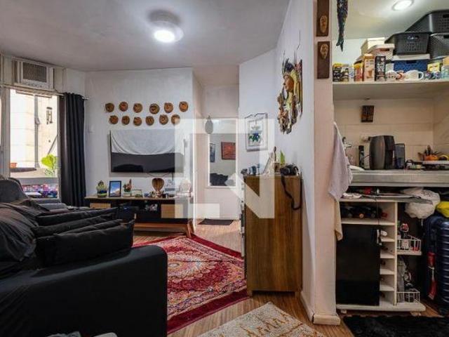 Apartamento à Venda Jardim Paulista, 1 Quarto, 71 m2