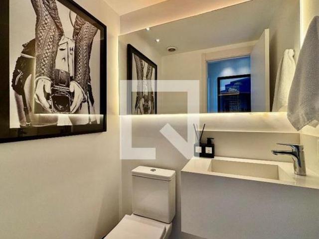 Apartamento à Venda Jardim Paulista, 1 Quarto, 80 m2