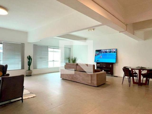 Apartamento à Venda Jardim Paulista, 1 Quarto, 150 m2