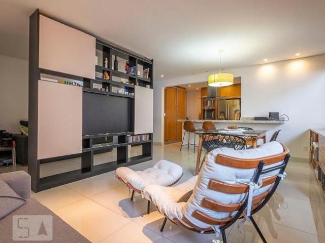 Apartamento à Venda Jardim Paulista, 2 Quartos, 100 m2