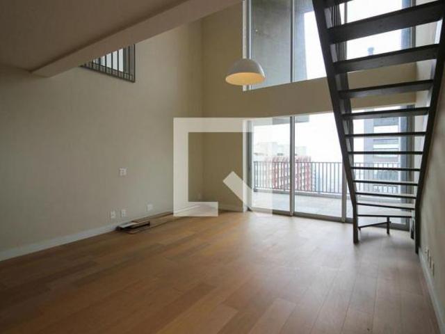 Apartamento à Venda Jardim Paulista, 2 Quartos, 136 m2