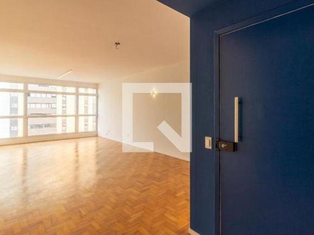 Apartamento à Venda Jardim Paulista, 2 Quartos, 140 m2