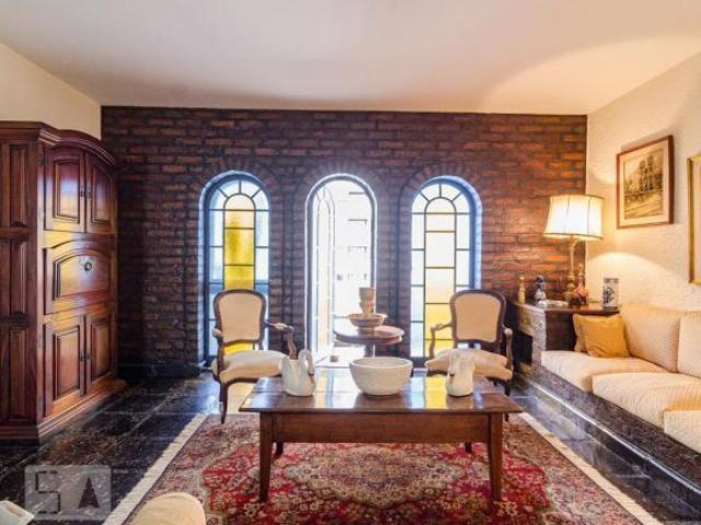 Apartamento à Venda Jardim Paulista, 2 Quartos, 159 m2