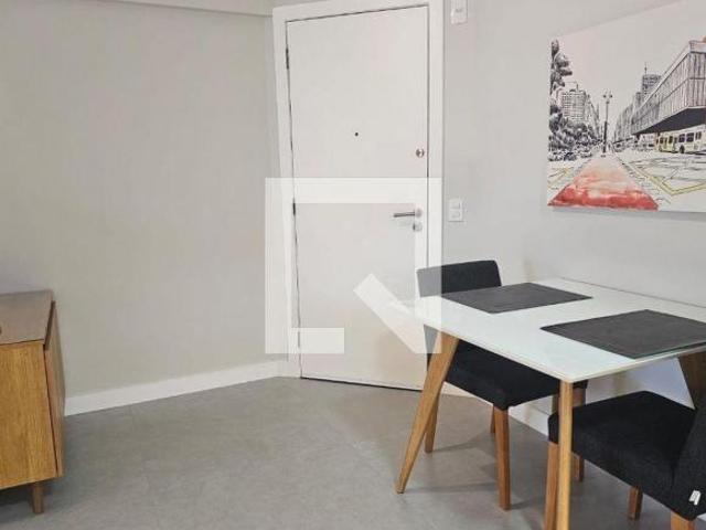Apartamento à Venda Jardim Paulista, 2 Quartos, 49 m2