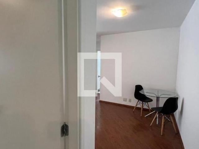 Apartamento à Venda Jardim Paulista, 2 Quartos, 56 m2