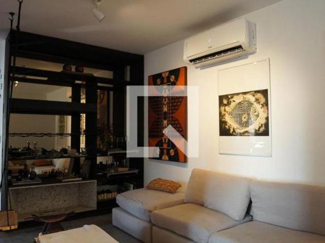 Apartamento à Venda Jardim Paulista, 2 Quartos, 61 m2