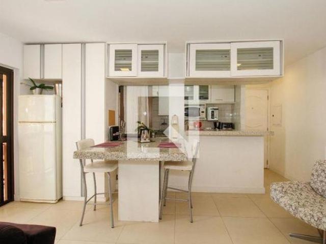 Apartamento à Venda Jardim Paulista, 2 Quartos, 63 m2