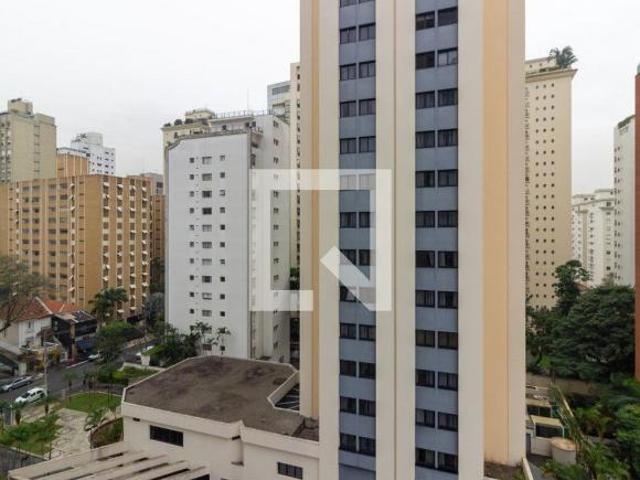 Apartamento à Venda Jardim Paulista, 2 Quartos, 65 m2